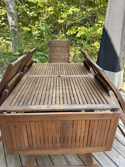 table without leaves and chairs folded down – Huron Woods Community ...